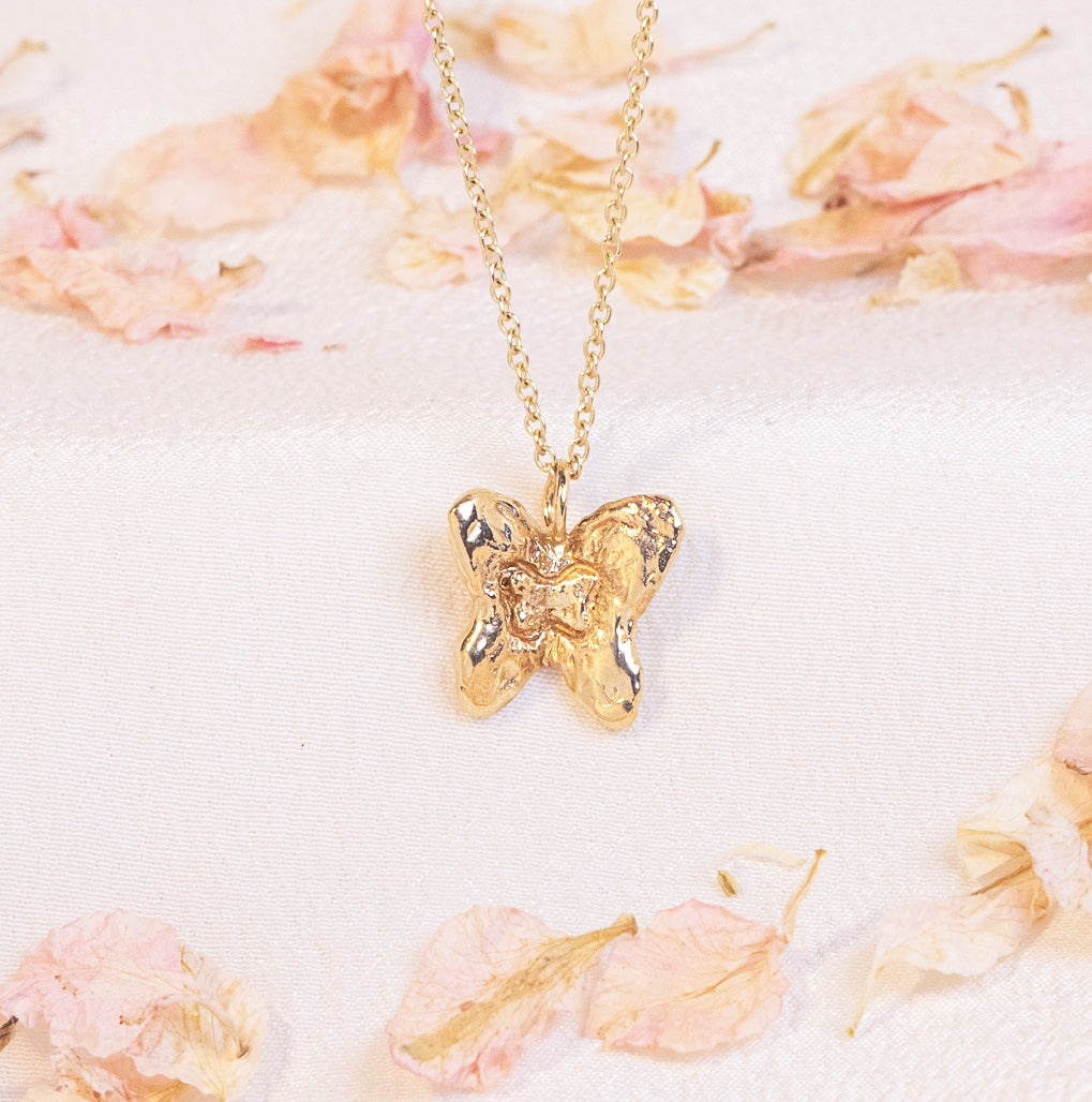 Papillon: Messenger of Angels – Margaux Perrier